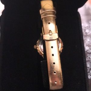 elizabeth taylor | Accessories | Nwt Vintage Elizabeth Taylor Watch ...